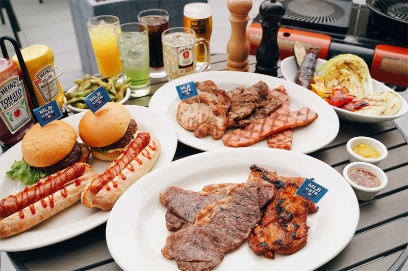 【3/31～】今年もMLB caféでアメリカンBBQを楽しもう！｜BOSS E・ZO FUKUOKA（ボス イーゾ フクオカ）公式サイト
